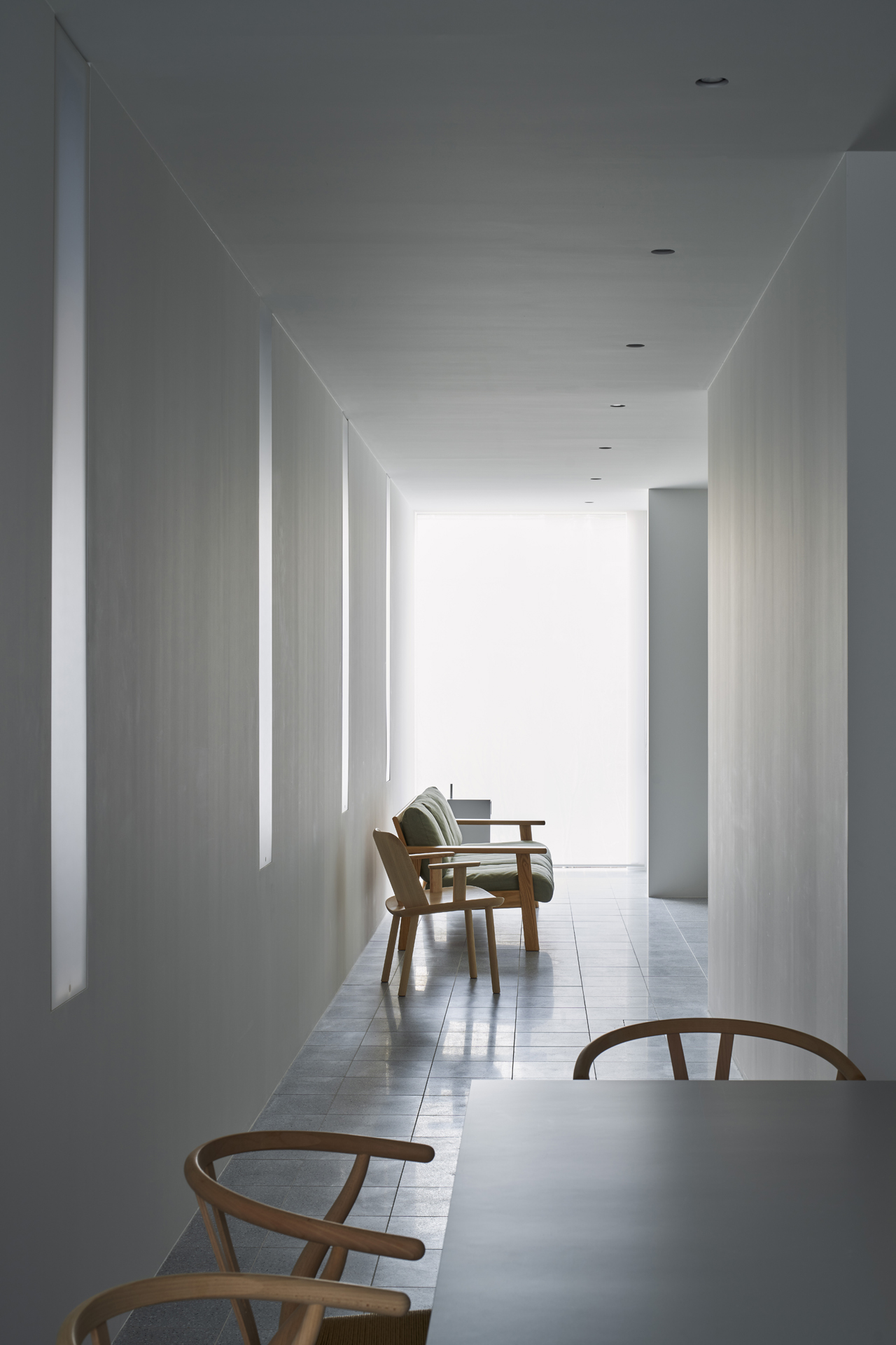 HR House / R – DOI&PARTNERS